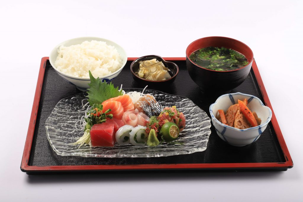 Ebisu Restaurant 2nd｜Restaurant grilled chicken sushi udon